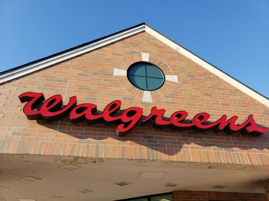 WALGREENS - Updated July 2024 - 14 Photos & 23 Reviews - 4296 S 76th St ...