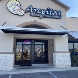 AREPITAS - Updated December 2025 - 648 Photos & 744 Reviews - 440 E ...