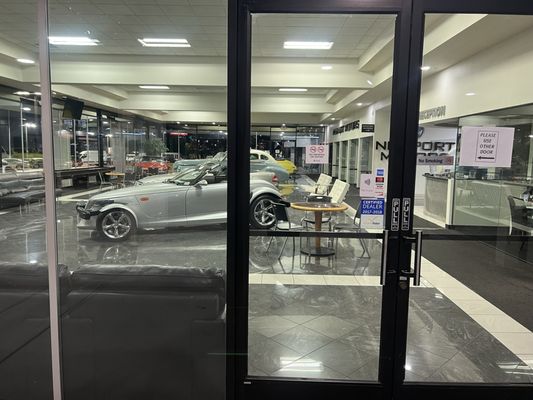 NEWPORT MOTORS - Updated October 2025 - 54 Photos & 134 Reviews - 2711 ...