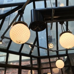 UNO PIZZERIA & GRILL - Updated October 2025 - 385 Photos & 370 Reviews ...