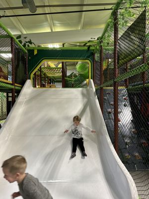 GO PLAY - Updated December 2025 - 59 Photos & 14 Reviews - 2727 South ...