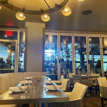 VERSA - Updated May 2024 - 373 Photos & 273 Reviews - 218 W 35th St ...