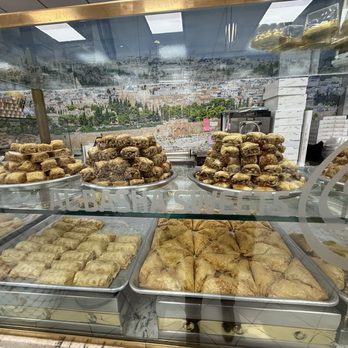 ALBASHA SWEET - Updated February 2025 - 57 Photos & 39 Reviews - 7311 W ...