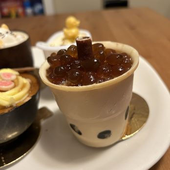 DAAN GO CAKE LAB - Updated May 2025 - 351 Photos & 57 Reviews - 4731 ...