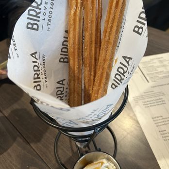 BIRRIA LOVE - Updated April 2025 - 175 Photos & 49 Reviews - 1742 E ...