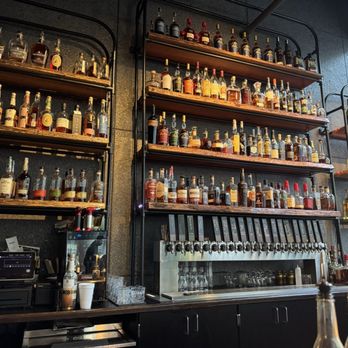 BOURBONS CRAFT KITCHEN AND BAR - Updated September 2025 - 127 Photos ...