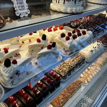 MANAN BAKERY - Updated November 2024 - 1404 Photos & 639 Reviews - 6680 ...