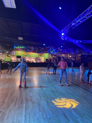 STARLITE FAMILY FUN CENTER OF MCDONOUGH - Updated April 2025 - 19 ...