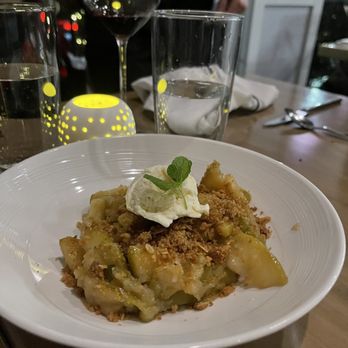 THE KITCHEN TABLE - 480 Photos & 215 Reviews - 530 W Plumb Ln, Reno ...