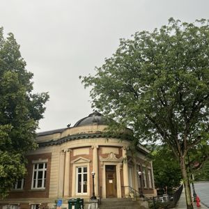 JONES LIBRARY - Updated October 2025 - 12 Photos - 101 University Dr ...