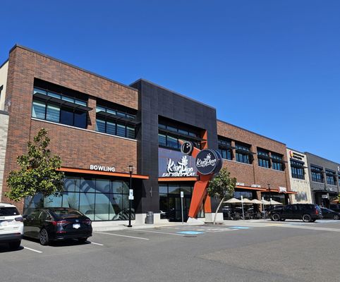 KINGPINS - BEAVERTON - Updated April 2026 - 232 Photos & 242 Reviews ...