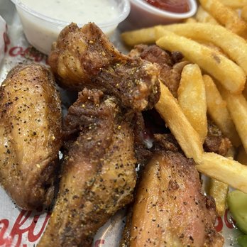 BONFIRE WINGS - Updated October 2025 - 96 Photos & 206 Reviews - 13030 ...