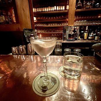 BRANDY LIBRARY - Updated December 2025 - 489 Photos & 707 Reviews - 25 ...