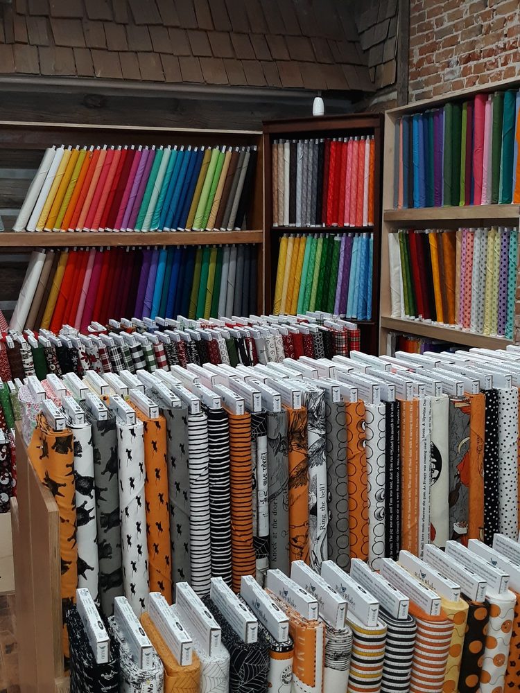 PATCHES QUILT SHOP - Updated October 2025 - 13 Photos - 57 North Main ...