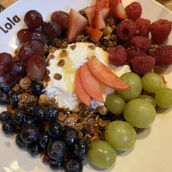 LOLA - 4794 Photos & 4296 Reviews - 2000 B 4th Ave, Seattle, Washington ...