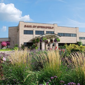 CREDIT UNION 1 - Updated January 2026 - 12 Photos - 2464 Wabash Ave ...