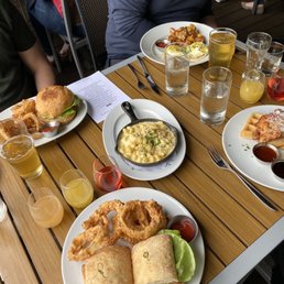 RED’S TABLE - Updated December 2025 - 445 Photos & 778 Reviews - 11150 ...