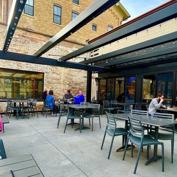 LESS TRAVELED - Updated May 2025 - 85 Photos & 32 Reviews - 959 Cherry ...