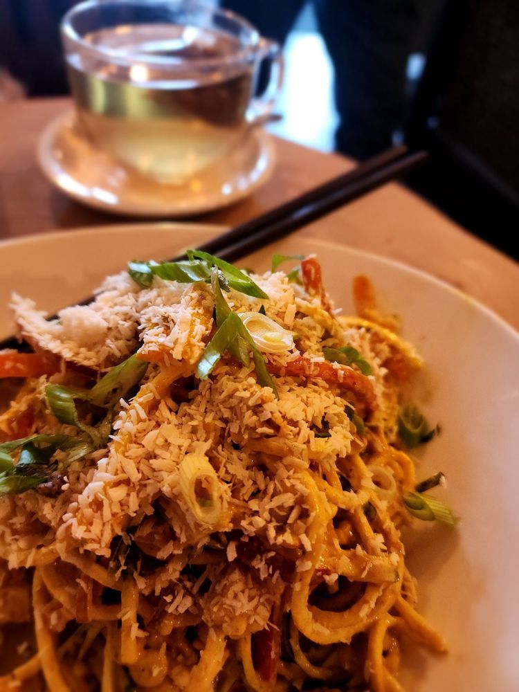 RAW AURA - Updated April 2024 - 238 Photos & 145 Reviews - 94 Lakeshore ...