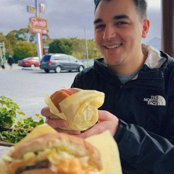 SNO-WHITE DRIVE IN - Updated January 2026 - 163 Photos & 182 Real ...