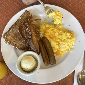 SWEET MAPLE CAFE - Updated May 2025 - 602 Photos & 977 Reviews - 1339 W ...