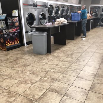 LAUNDRY & TAN CONNECTION - Updated December 2025 - 30 Photos & 11 ...