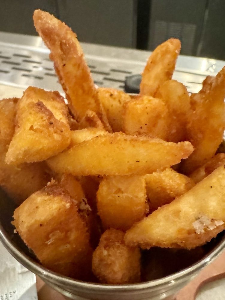 BRGR KITCHEN & BAR - Updated January 2025 - 17 Photos & 10 Reviews ...