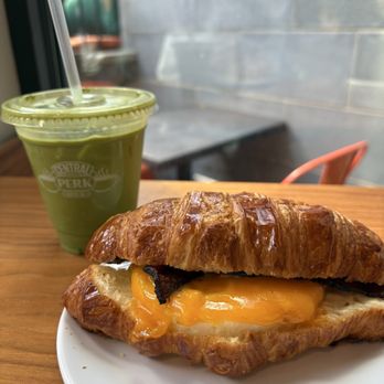 CENTRAL PERK CAFE - Updated April 2025 - 241 Photos & 65 Reviews - 205 ...
