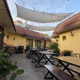 PARTHENON GYROS - Updated July 2025 - 224 Photos & 300 Reviews - 316 ...