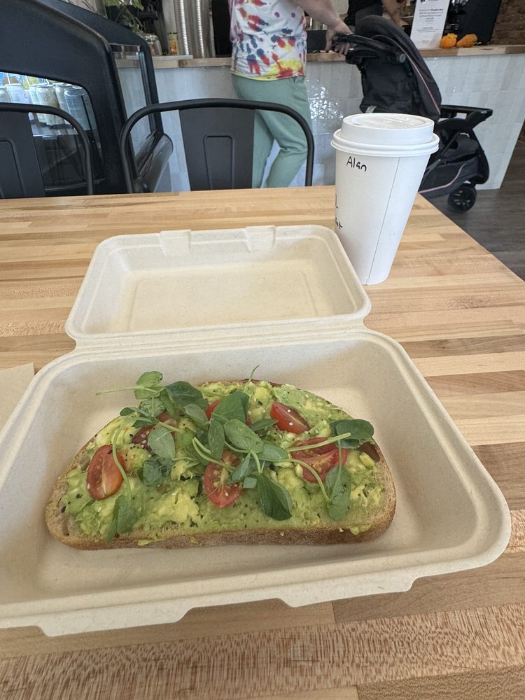 CHURCH AND MAIN - Updated 2024 - 18 Photos & 26 Reviews - 13 W Main St ...