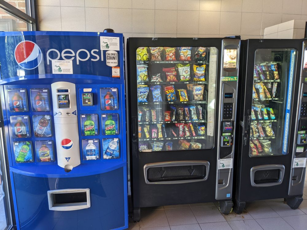 MDOT CLARKSTON REST AREA - I-75, Springfield Township, Michigan - Rest ...