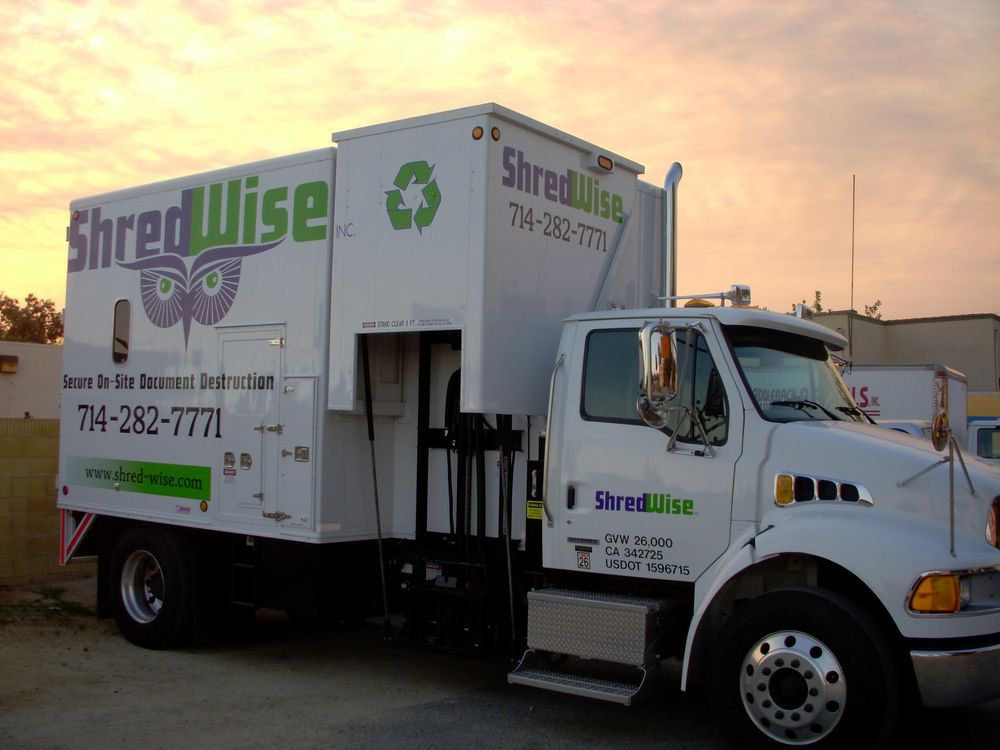 SHRED WISE - Updated December 2025 - 19 Photos & 89 Reviews - 3222 E ...