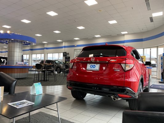 BOB HOWARD HONDA - Updated January 2026 - 22 Photos & 120 Reviews ...