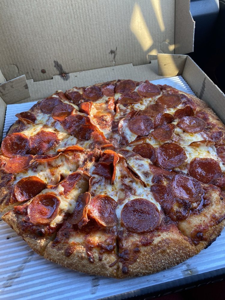 DECHECO’S PIZZERIA - Updated January 2026 - 11 Reviews - 1581 Canton Rd ...