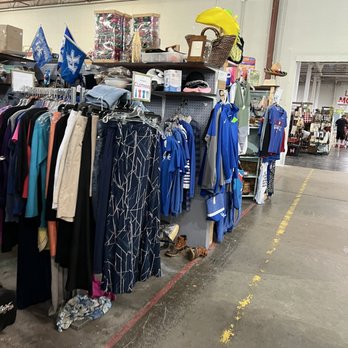 LEXINGTON PEDDLERS MALL - Updated December 2025 - 116 Photos & 52 ...