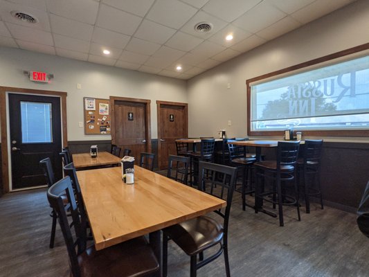 RUSSIA INN - Updated December 2025 - 18 Photos - 101 E Main St, Russia ...