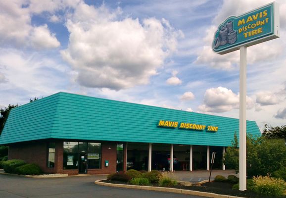 MAVIS DISCOUNT TIRE - Updated October 2025 - 54 Reviews - 2150 Route 33 ...