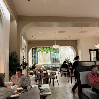 SUGO SOCIAL - Updated May 2025 - 273 Photos & 75 Reviews - 550 Deep Valley Dr, Rolling Hills ...