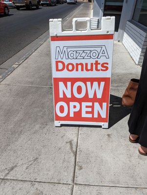 MAZZOA DONUTS - Updated October 2025 - 608 S Maryland Pkwy, Las Vegas ...