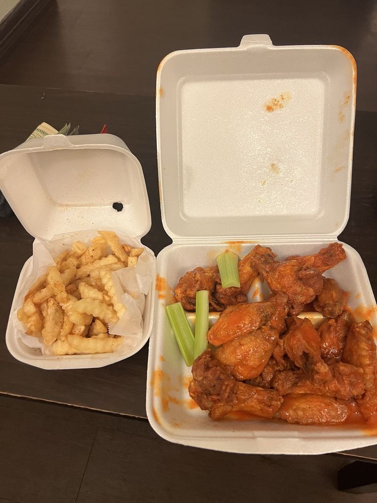 AMERICAN WINGS & MORE - Updated December 2025 - 13 Photos & 16 Reviews ...