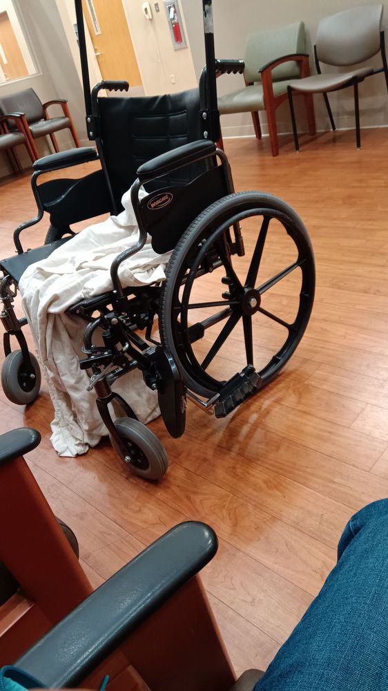 SPRINGFIELD MEMORIAL HOSPITAL - Updated December 2024 - 28 Reviews ...