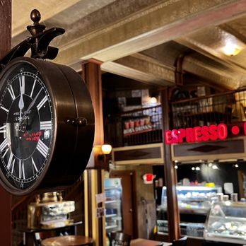 DIVINO GELATO CAFE - Updated January 2026 - 102 Photos & 73 Reviews ...