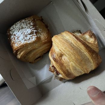 HELLO BAKERY - Updated December 2025 - 35 Photos & 14 Reviews - 1109 ...