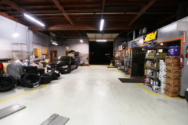 THE ONE AUTO SERVICE AND PERFORMANCE - Updated December 2025 - 144 ...