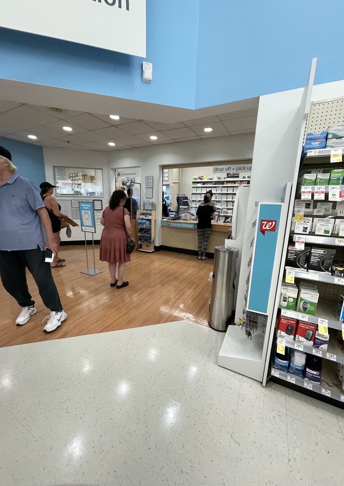 WALGREENS - Updated November 2024 - 10 Photos & 18 Reviews - 5000 E ...