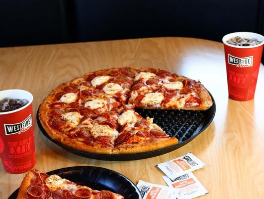 WESTSIDE PIZZA - Updated October 2025 - 18 Photos - 607 Northshore Dr ...