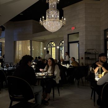 ZAKIA MODERN LEBANESE - Updated July 2025 - 648 Photos & 215 Reviews ...