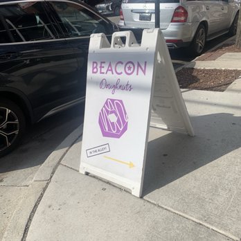 BEACON DOUGHNUTS - Updated August 2024 - 514 Photos & 219 Reviews - 810 ...