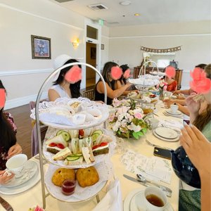 SPRING TEA GARDEN - 343 Photos & 195 Reviews - 501 N Harbor Blvd ...