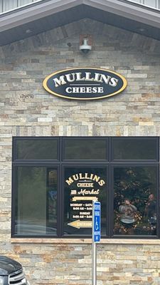 MULLINS CHEESE - Updated October 2025 - 41 Photos & 50 Reviews - 203843 ...